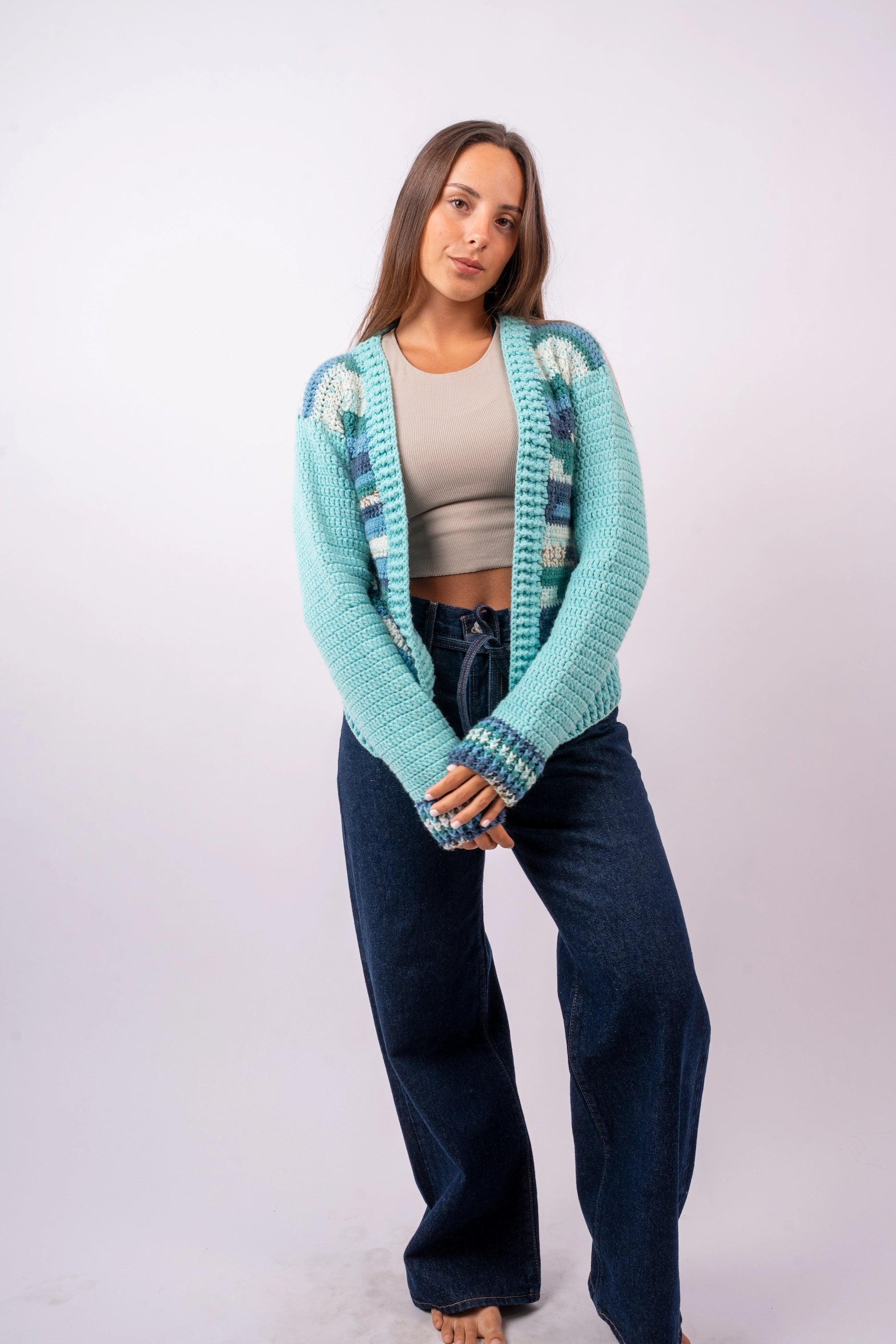 Chompa Celeste Rayas – Santa Monica Crochet Peru